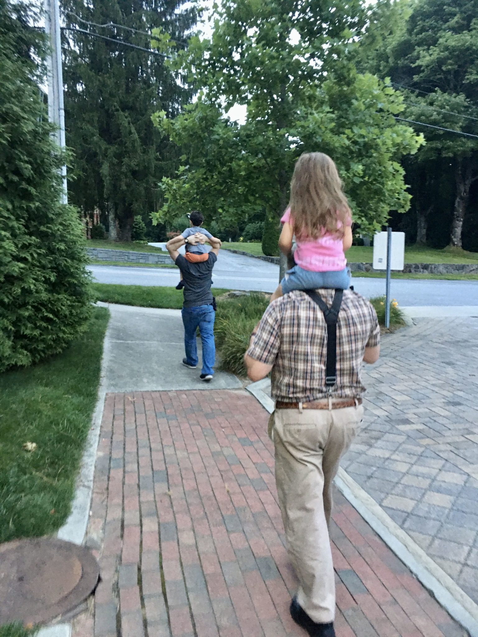 HIC hitchin a ride - Highlands is Calling